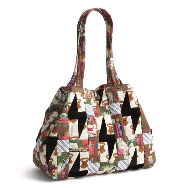 VERA BRADLEY Harry Potter™ Hogwarts Library Patchwork Hathaway Tote Bag
