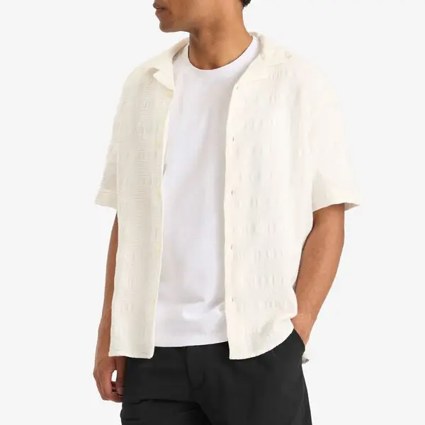 WAX LONDON Didcot Seersucker Waffle Vacation Shirt - Ecru
