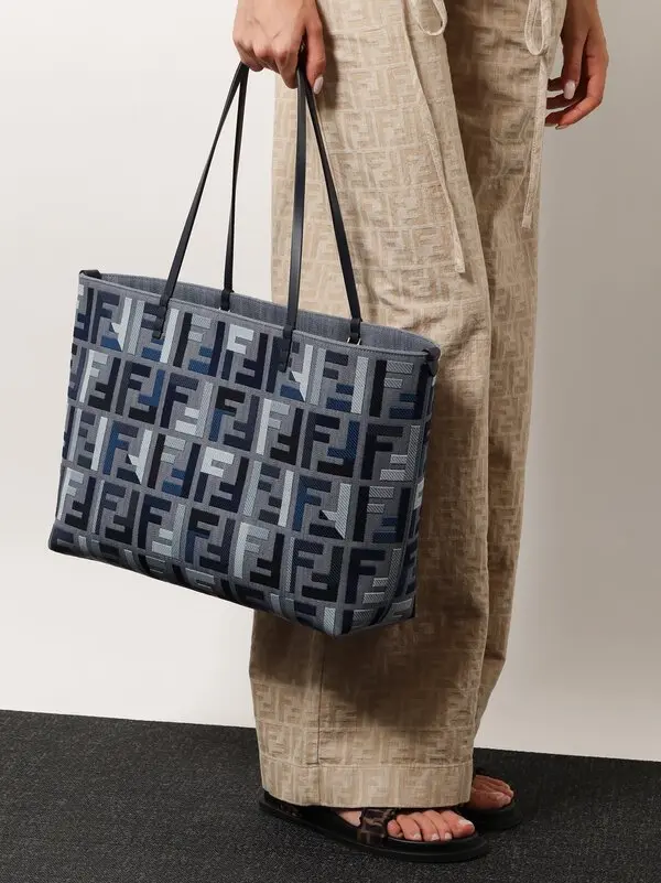 Fendi Large Ff Jacquard Fabric Tote