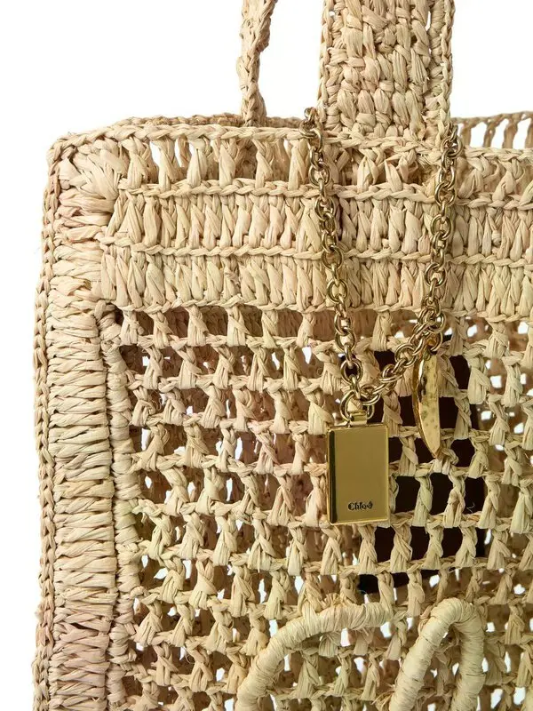 Chloé Raffia Tote Bag With Logo Detail - Neutrals