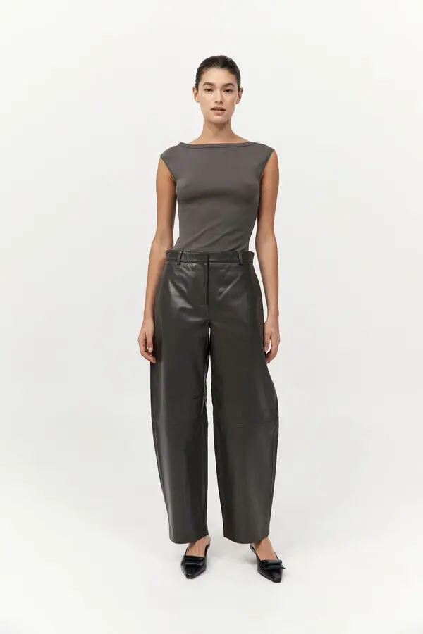 ST AGNI Leather Balloon Pants