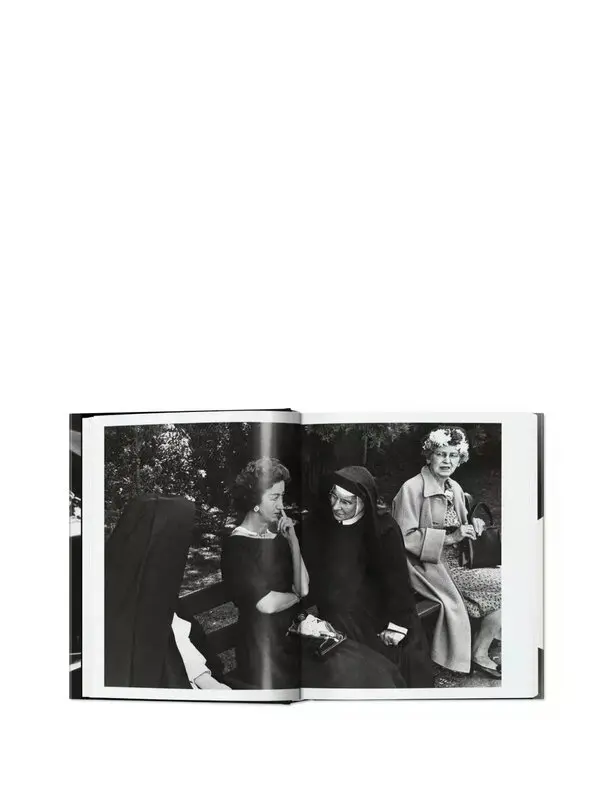TASCHEN Ralph Gibson, Photographs 1960–2024 Book