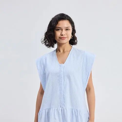 REISTOR Oversized V-neck Dress With Frayed Sleeves And Pockets