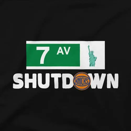 STADIUM ESSENTIALS New York Knicks 7th Avenue Shutdown T-shirt