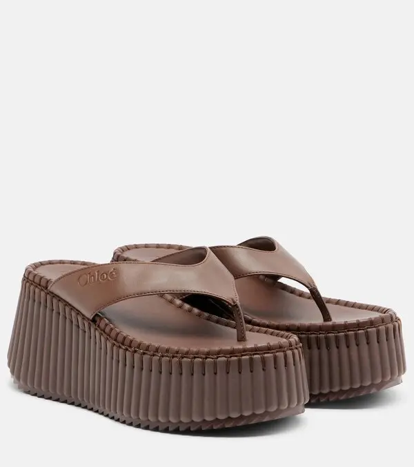 Chloé Nama Leather Platform Thong Sandals - Brown
