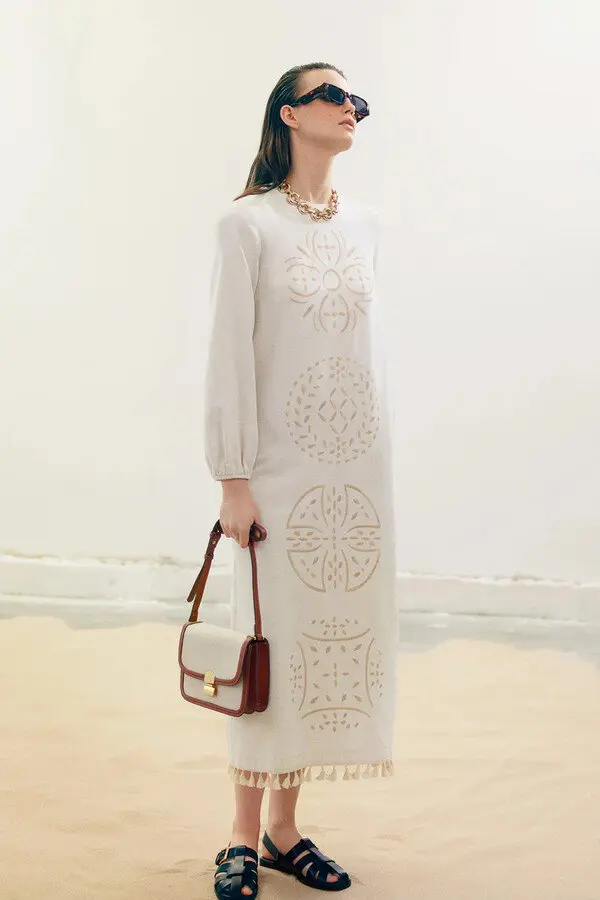 chinese dress ladies White Lace Trimmed Embroidered Linen Blend Maxi Dress