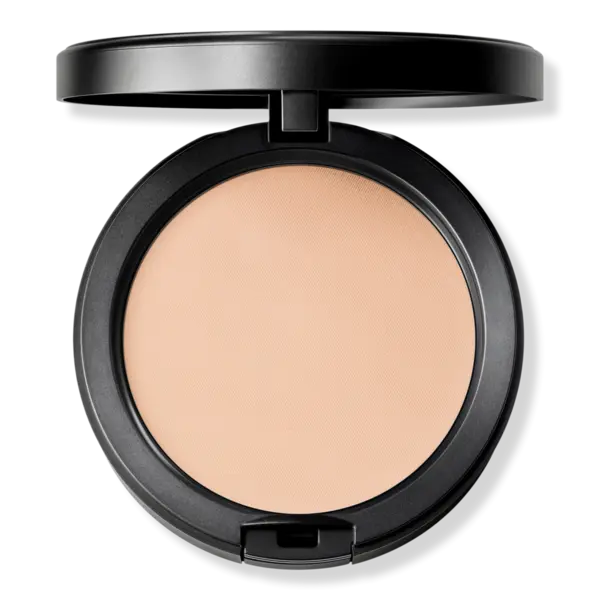 MAC COSMETICS Studio Fix Powder Plus Foundation With 24hr Oil Control + Blur-matte Finish - N4
