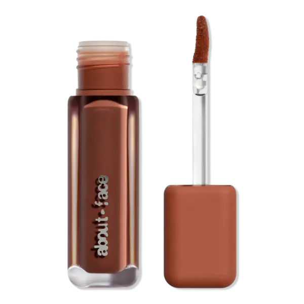 ABOUT-FACE Blurred Matte Lip Plump - Side-eye
