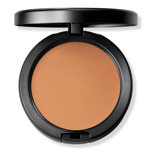 MAC COSMETICS Studio Fix Powder Plus Foundation With 24hr Oil Control + Blur-matte Finish - Nc45