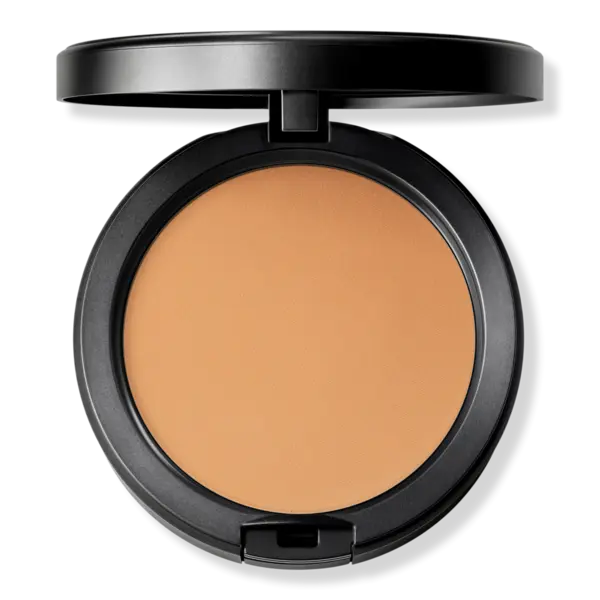 MAC COSMETICS Studio Fix Powder Plus Foundation With 24hr Oil Control + Blur-matte Finish - Nc40
