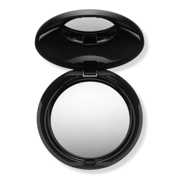 PAT MCGRATH LABS Skin Fetish: Sublime Perfection Blurring Under Eye Powder - Light