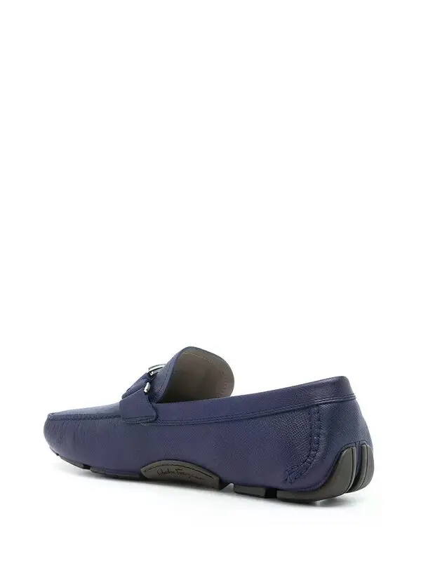 FERRAGAMO Logo Plaque Loafers - Blue