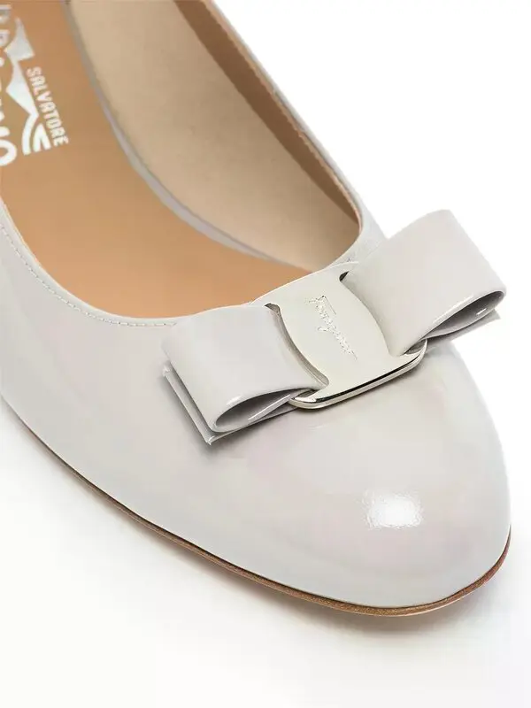 FERRAGAMO Vara Bow Pumps