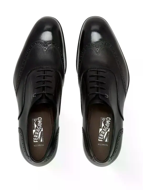 FERRAGAMO Gancini Leather Oxford Shoes