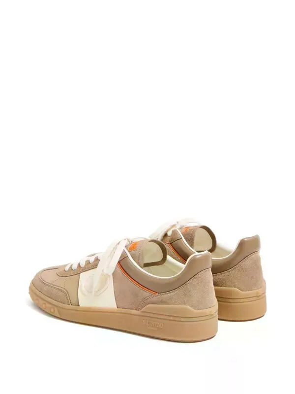 Valentino Garavani Upvillage Low Top Trainers - Brown