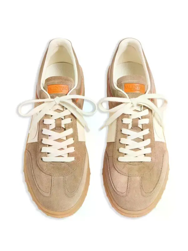 Valentino Garavani Upvillage Low Top Trainers - Brown