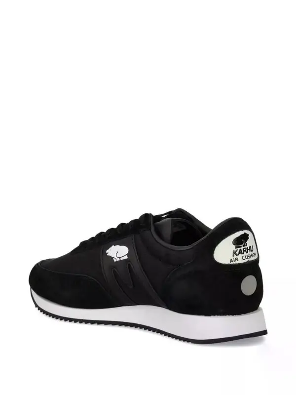 KARHU Logo-patch Sneakers - Black