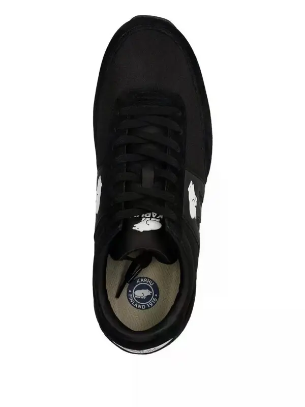 KARHU Logo-patch Sneakers - Black