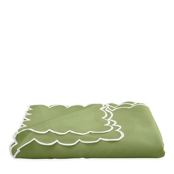 MATOUK 1350 Savannah Gardens Oblong Tablecloth, 68 X 162 - Spring Green