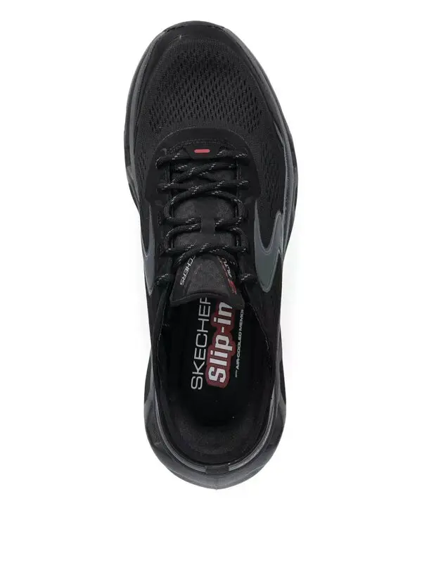 Sketchers Glide-step Altus Sneakers