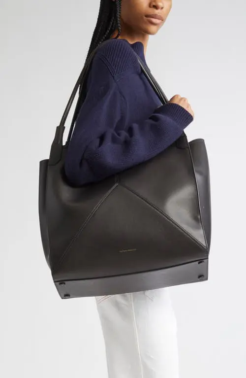 Victoria Beckham Leather Tote - Black