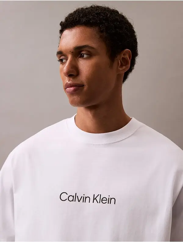 Calvin Klein Standard Logo Relaxed Tee - Brilliant White