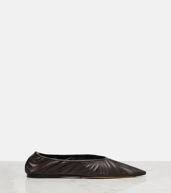 THE ROW Liisa Leather Ballet Flats - Brown