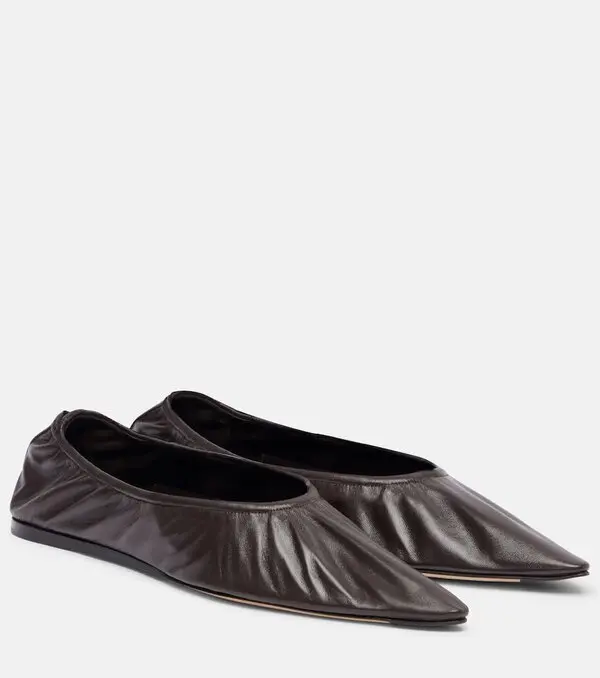 THE ROW Liisa Leather Ballet Flats - Brown
