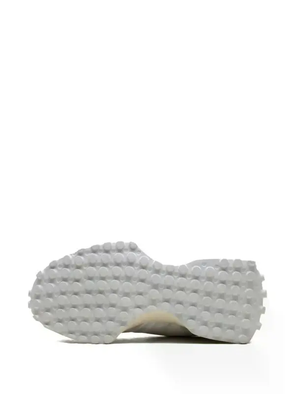 NEW BALANCE 327 Sneakers - Neutrals
