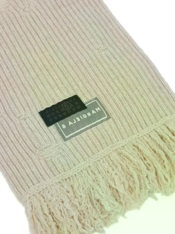 MAISON MARGIELA Ribbed Frayed-edge Scarf