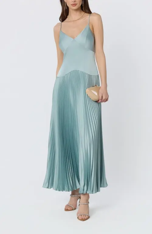 Astr The Label Pleated Drop Waist Dress - Seafoam