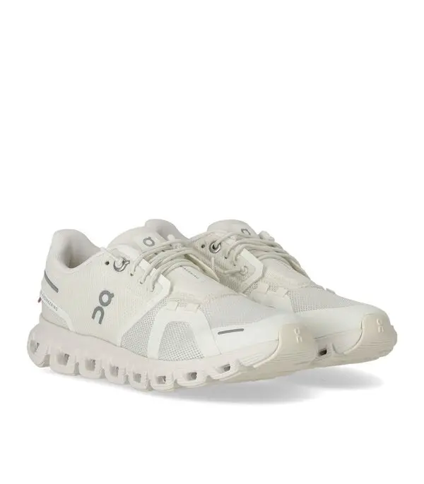 On Cloud 6 Sneaker
