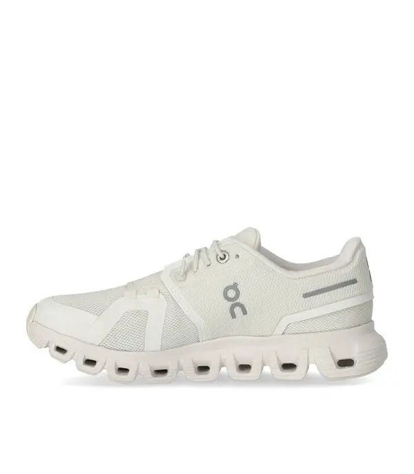 On Cloud 6 Sneaker