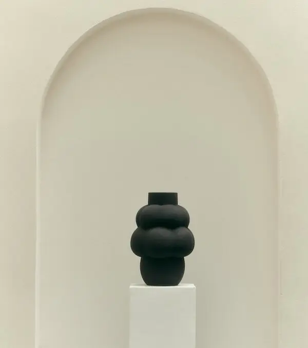 LOUISE ROE Balloon Ceramic Vase - Black