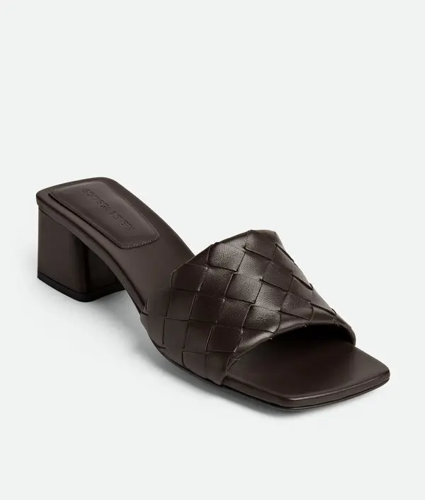 Bottega Veneta Intrecciato Leather Kitten-heel Mule Sandal - Fondant