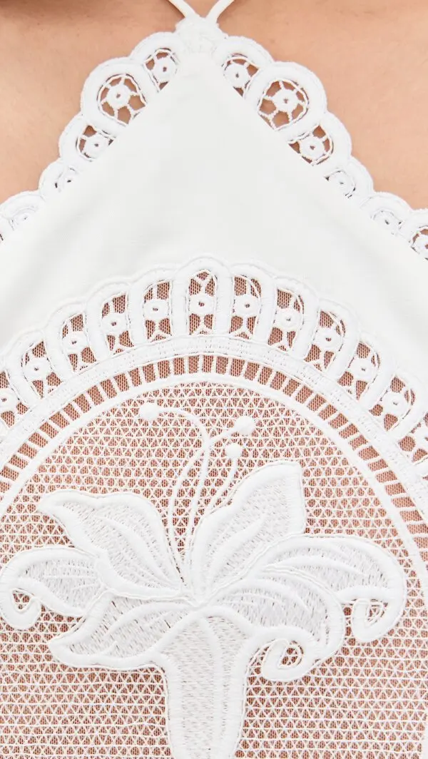 Retrofete Halter Neck Lace Trimmed Summer Top - Ivory