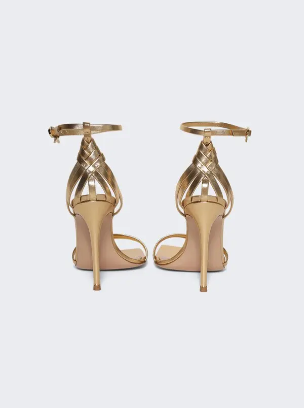 GIANVITO ROSSI Metallic Leather Heeled Sandals - Silver