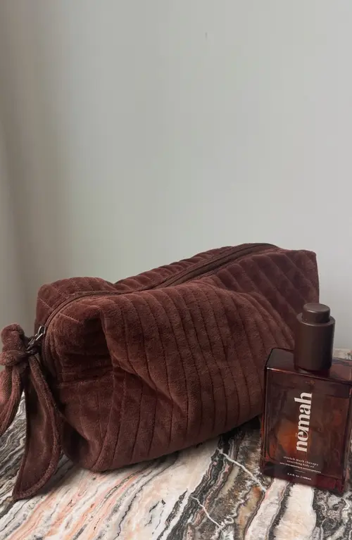 NĒMAH Velvet Beauty Bag