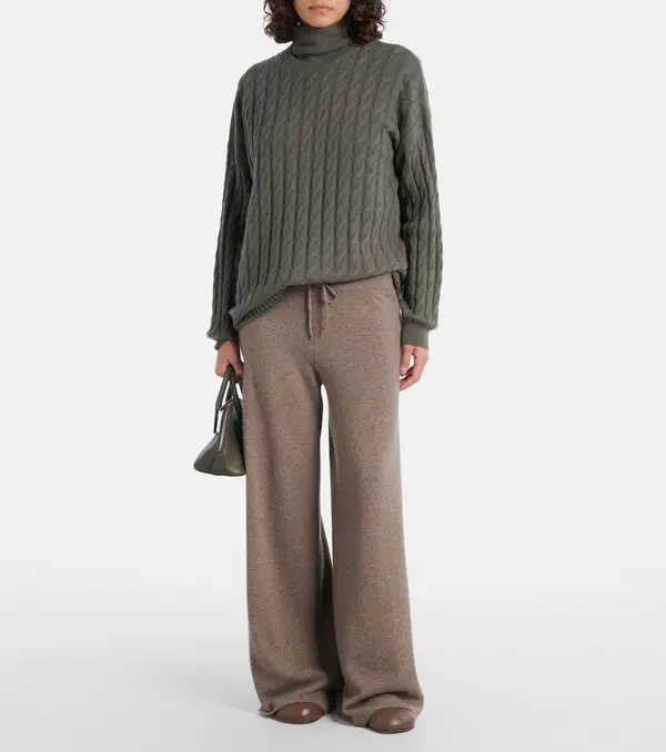 LISA YANG Cable-knit Cashmere Crewneck Sweater