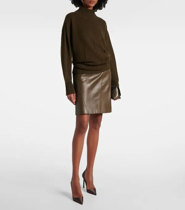 TOM FORD Betty 105 Satin Pumps - Brown