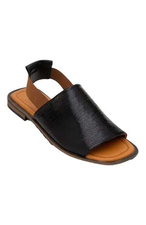 FOREVER & ALWAYS SHOES Fuela Leather Flat Sandals