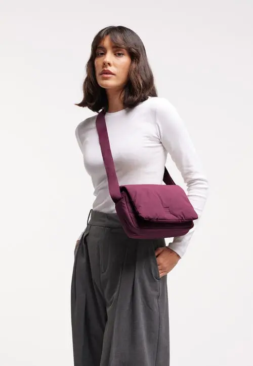 GOT BAG Cloud Crossbody Bag