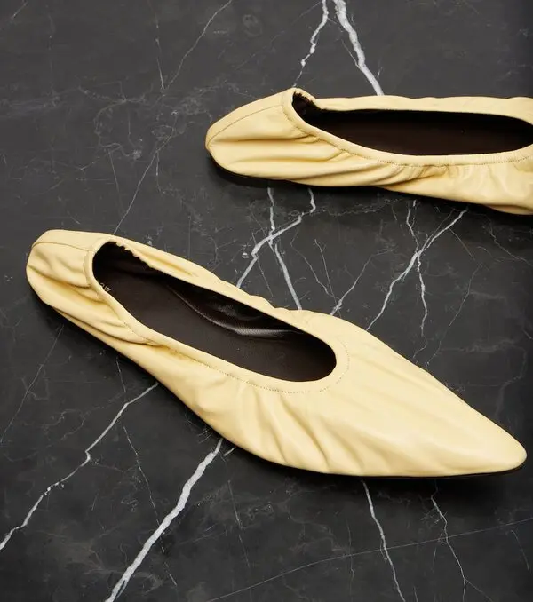THE ROW Liisa Leather Ballet Flats - Yellow