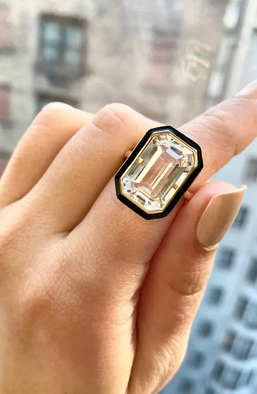 Goshwara Queen Emerald Cut Crystal Ring - Black / Clear