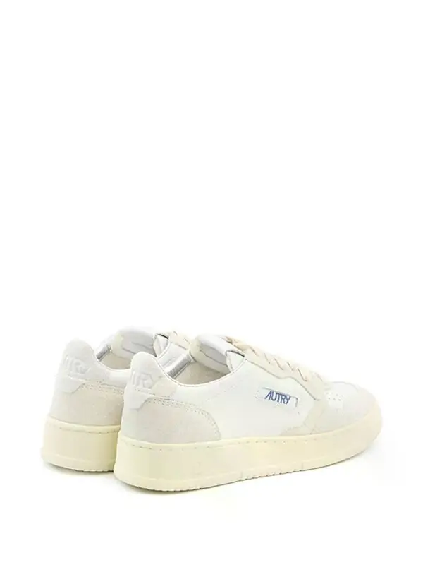 AUTRY Medalist Low Leather Sneakers - White