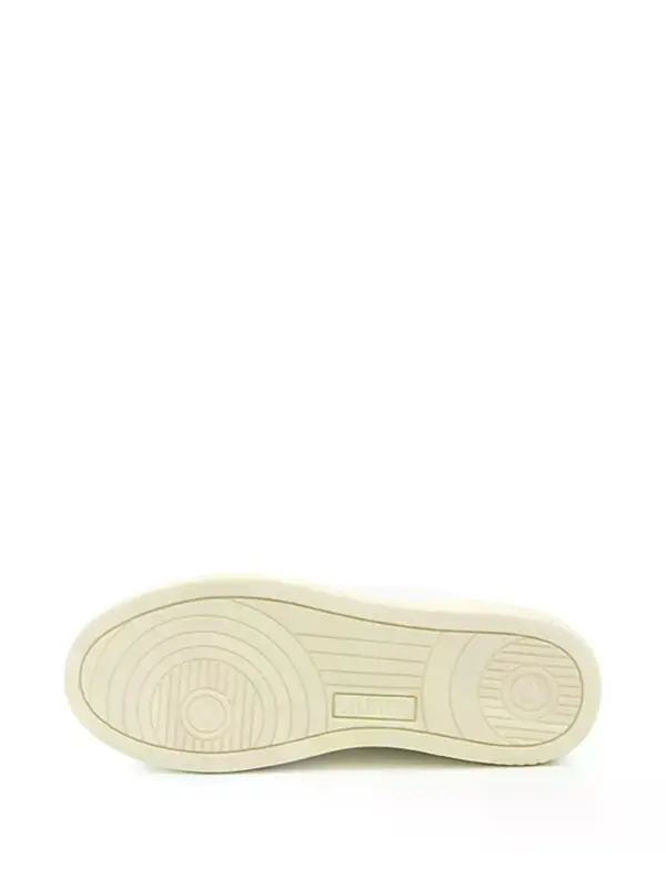 AUTRY Medalist Low Leather Sneakers - White