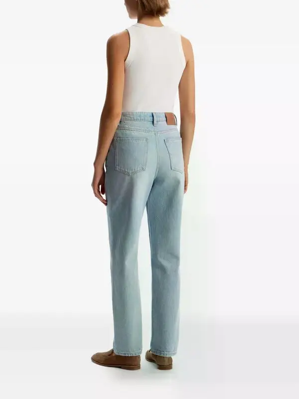 12 STOREEZ Mom-fit Jeans