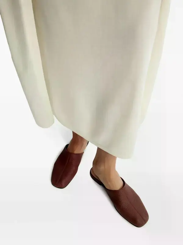 12 STOREEZ Square-toe Leather Mules
