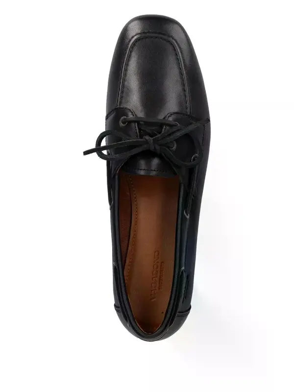 VAGABOND SHOEMAKERS Hillary Lace-up Boat Shoes