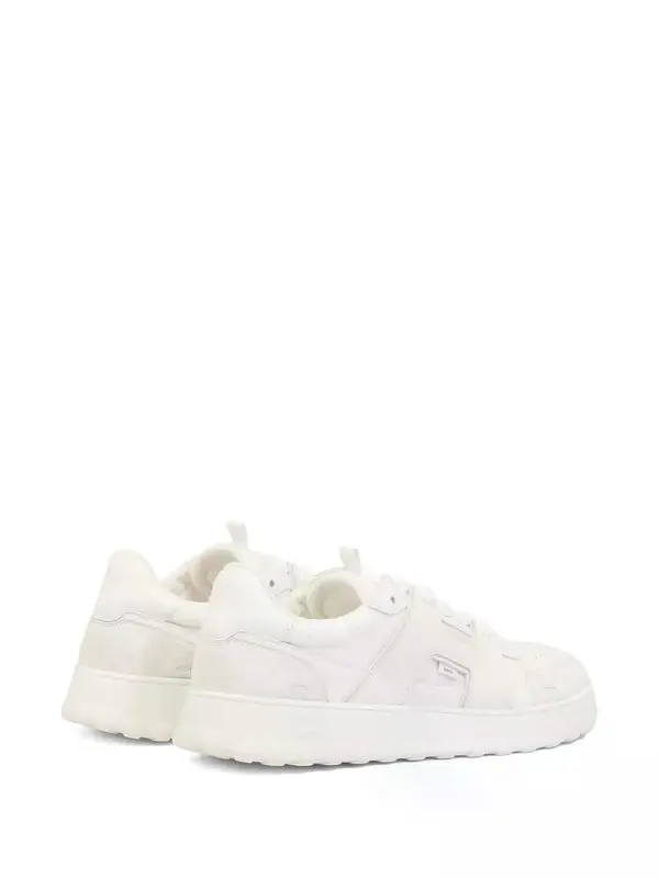 AMI Paris Cowhide Leather A Walk Sneakers - Neutrals